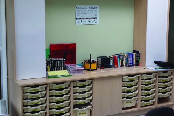 Food technology classroom design with teachers wall for Clapham Manor ...